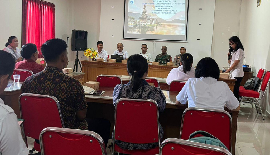 Pelaksanaan Loka Karya Mini Lintas Sektor Triwulan Bidang Kesehatan ... Pelaksanaan Loka Karya Mini Lintas Sektor Triwulan Bidang Kesehatan ...